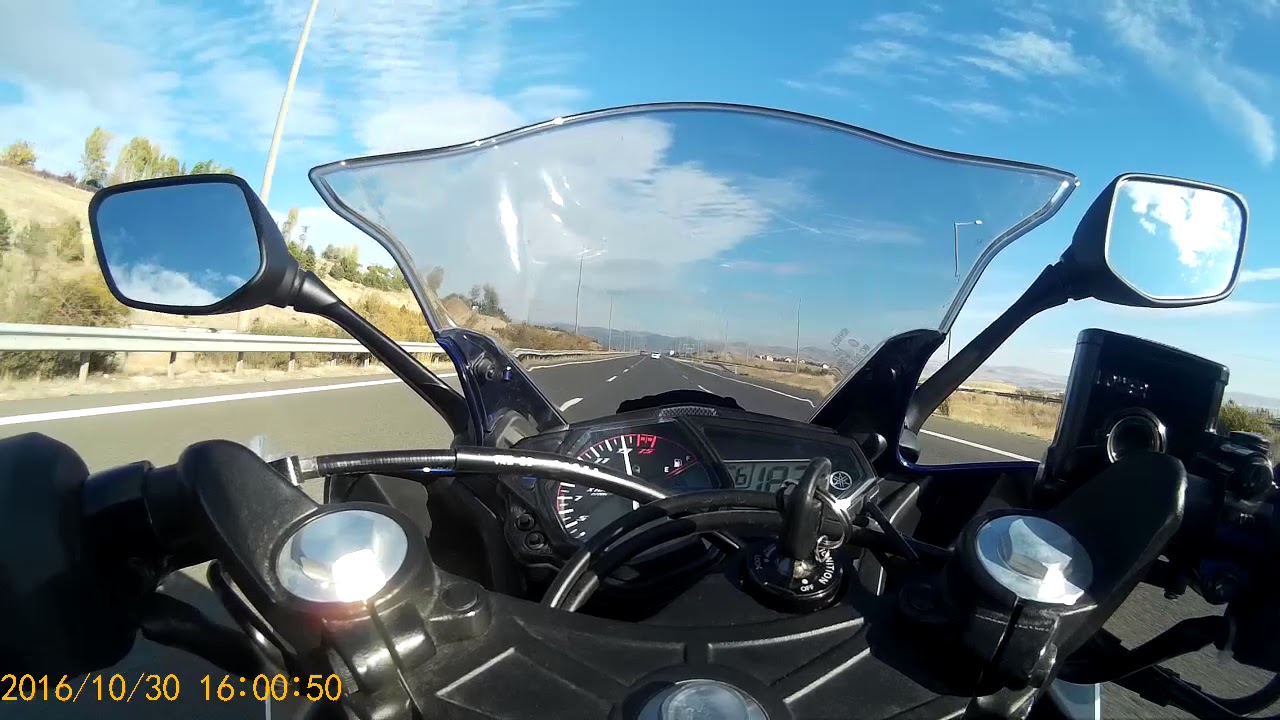 Yamaha R25 Top Speed (184 Kmh) - YouTube