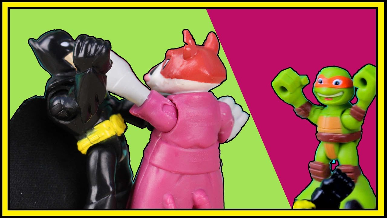 Batman hunts down Master Splinter in the Super Sewer HQ @ OzToyReviews ...