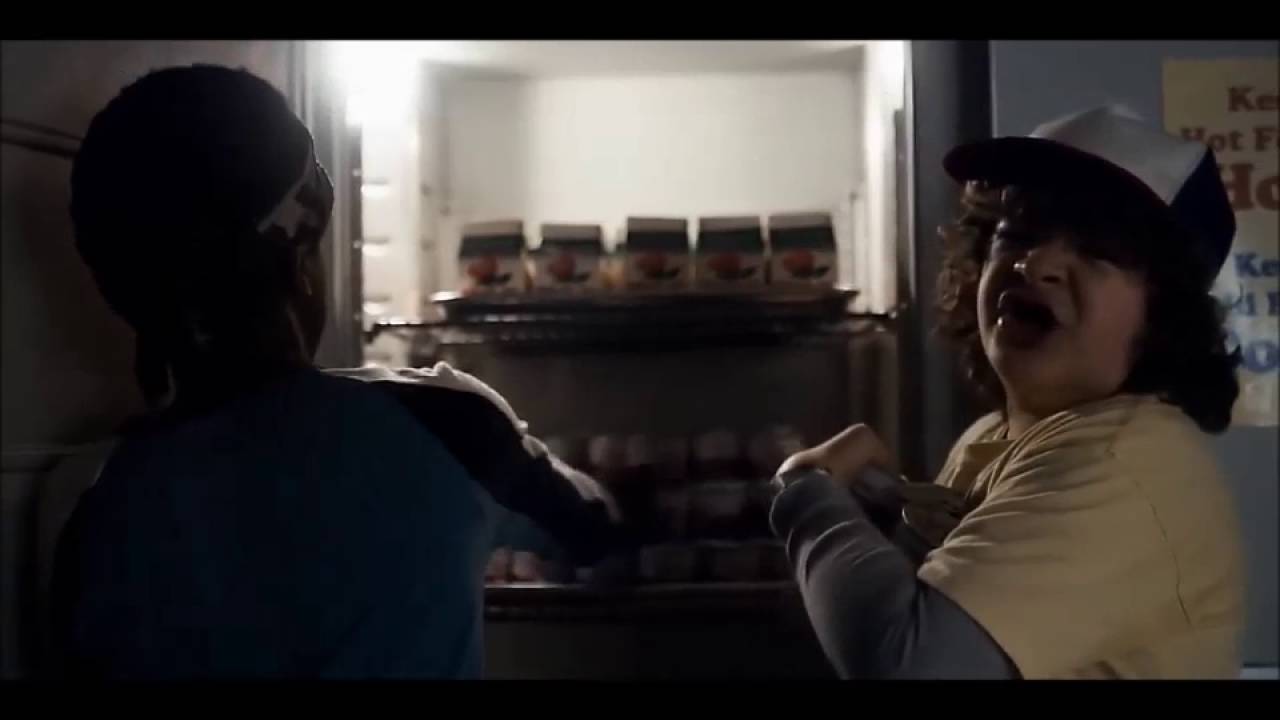 10 minutes of Dustin who finds the chocolate pudding - Stranger Things ...