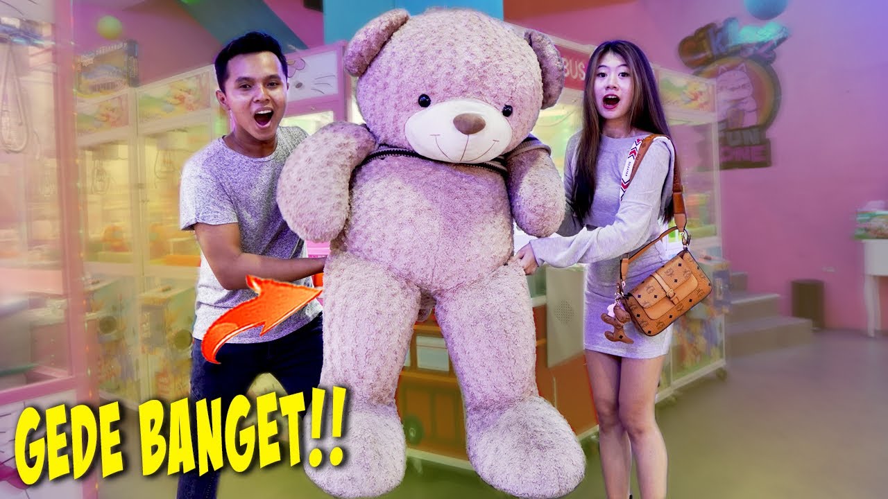 WOW!! CAPIT BONEKA, ADA BONEKA BESAR BANGET!!! - YouTube