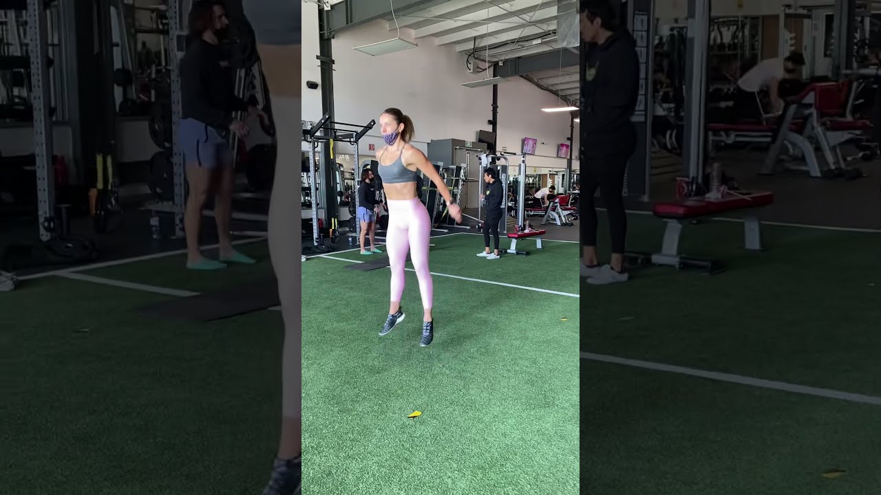 Sumo alt side step + jump squat - YouTube