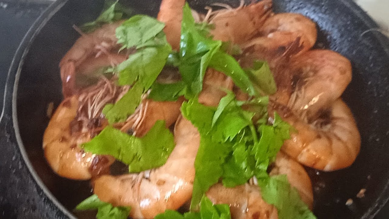 nagluto ako Ng hipon with garlic - YouTube