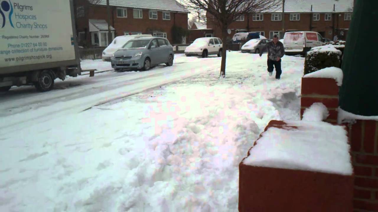 snow diving - YouTube