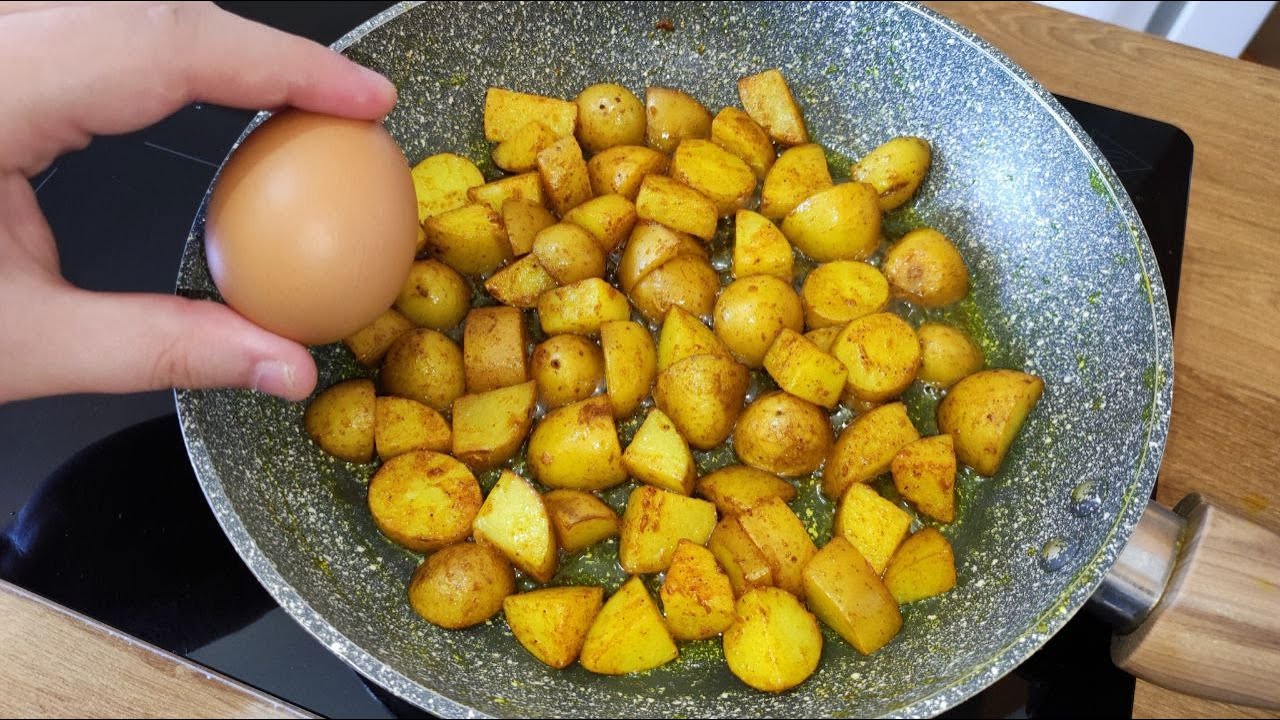 Just pour the eggs over the potatoes! A quick, cheap and incredibly ...