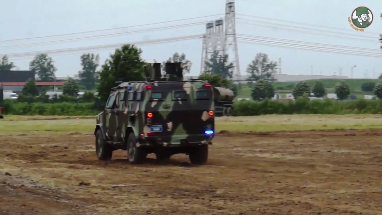 JAWS 4x4 armoured personnel carrier IAG dynamic live mobility ...