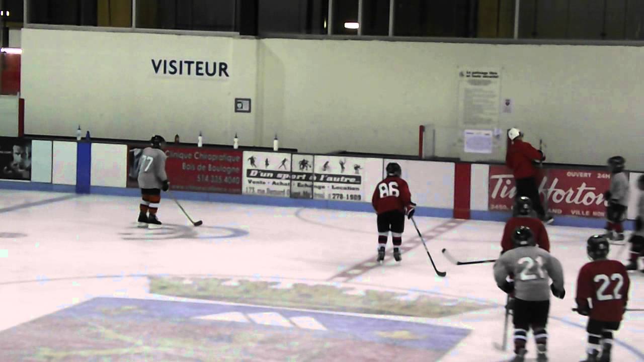Luca la hockey_1.AVI - YouTube