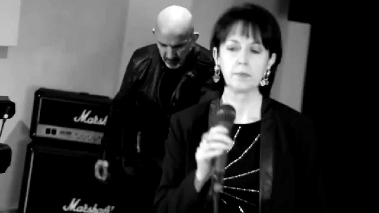 FQW ft Angela Higney - Summertime - YouTube