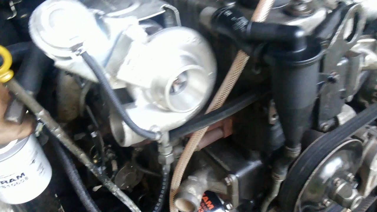 motor MWM 2.8 Sprint na van mecedes bens sprinter - YouTube