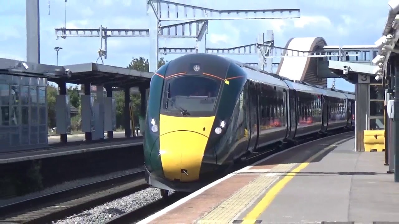 Great Western Railway Class 802 No. 802010 Works a Test run through ...
