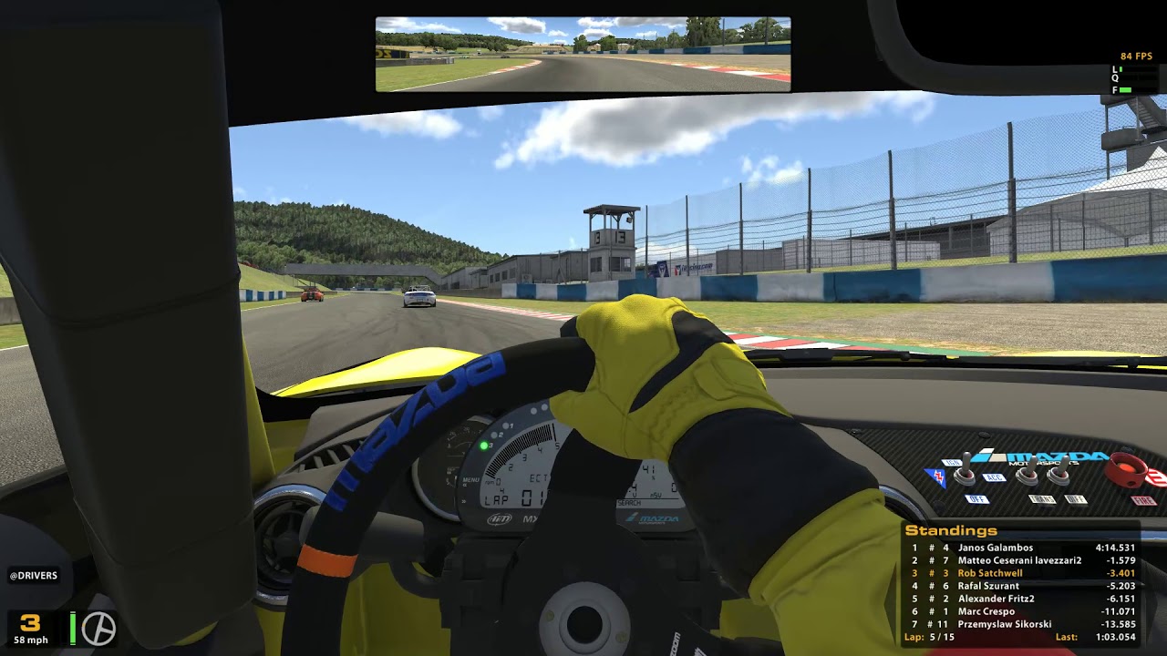 iRacing first decent rookie race - YouTube