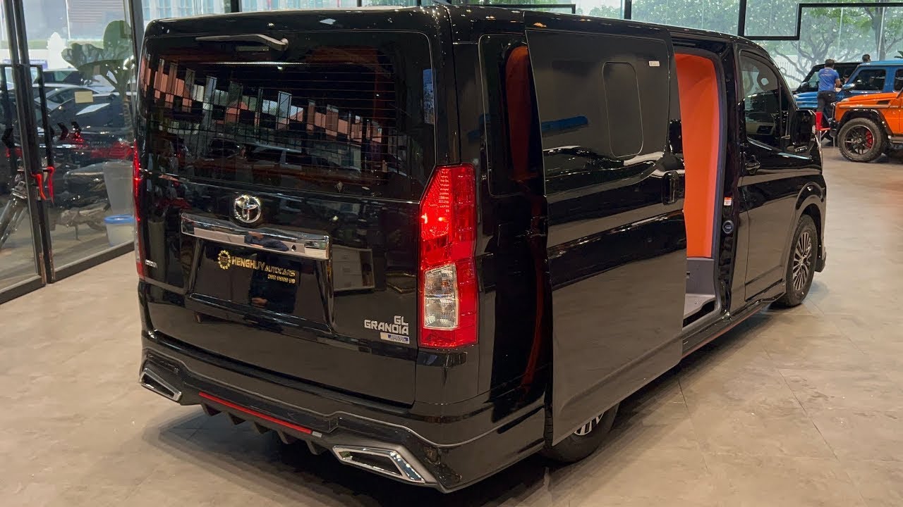 NEW 2026 Toyota Hiace GL Grandia – VIP Family Van | Full Interior ...