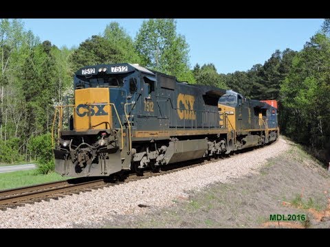 HD: CSX 7512 leads CSX Q133-02 in Newnan, GA - YouTube