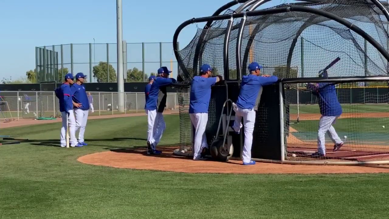 Jason Kipnis, Descalso, Baez hitting at batting practice - Chicago Cubs ...