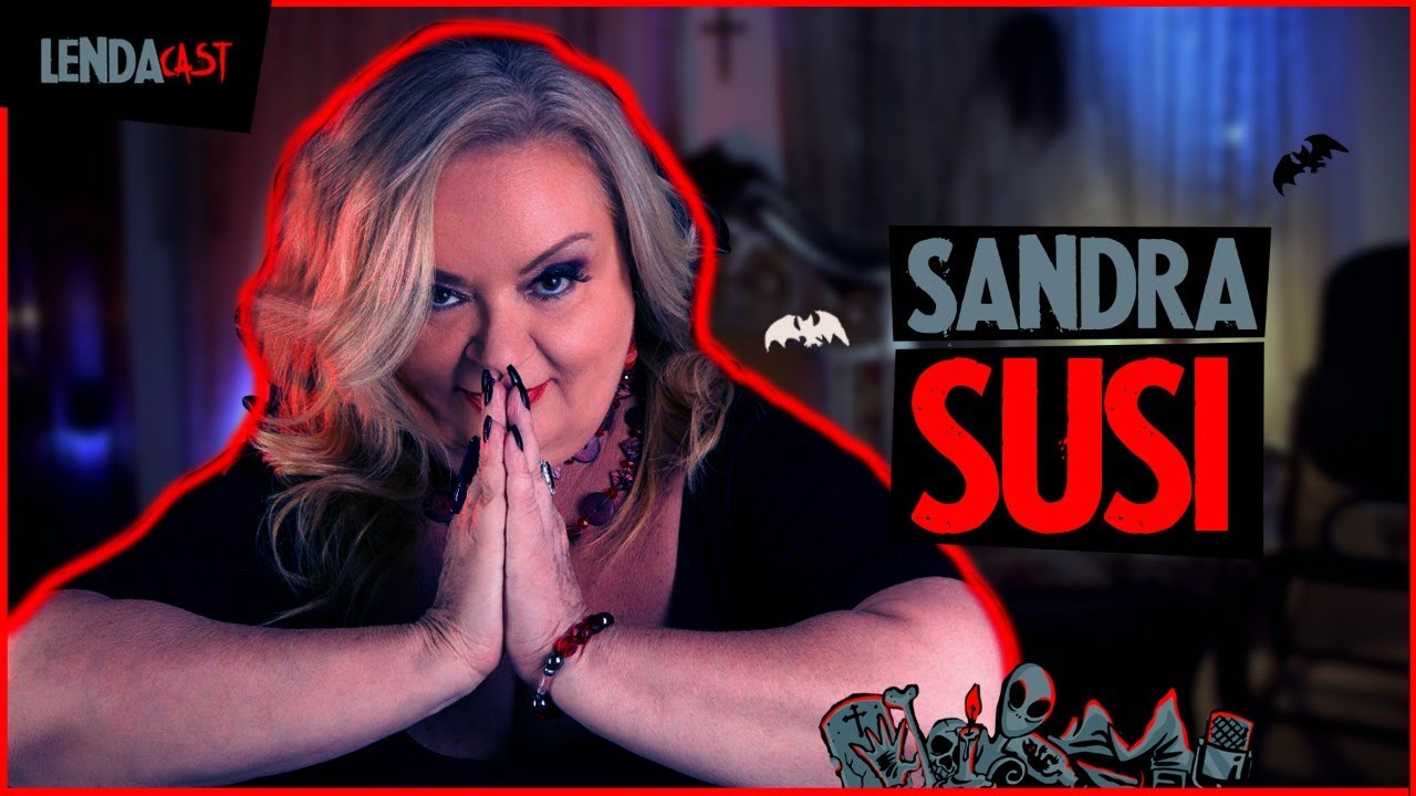 A poderosa leitura de mãos com a bruxa Sandra Susi - LendaCast ao vivo - YouTube