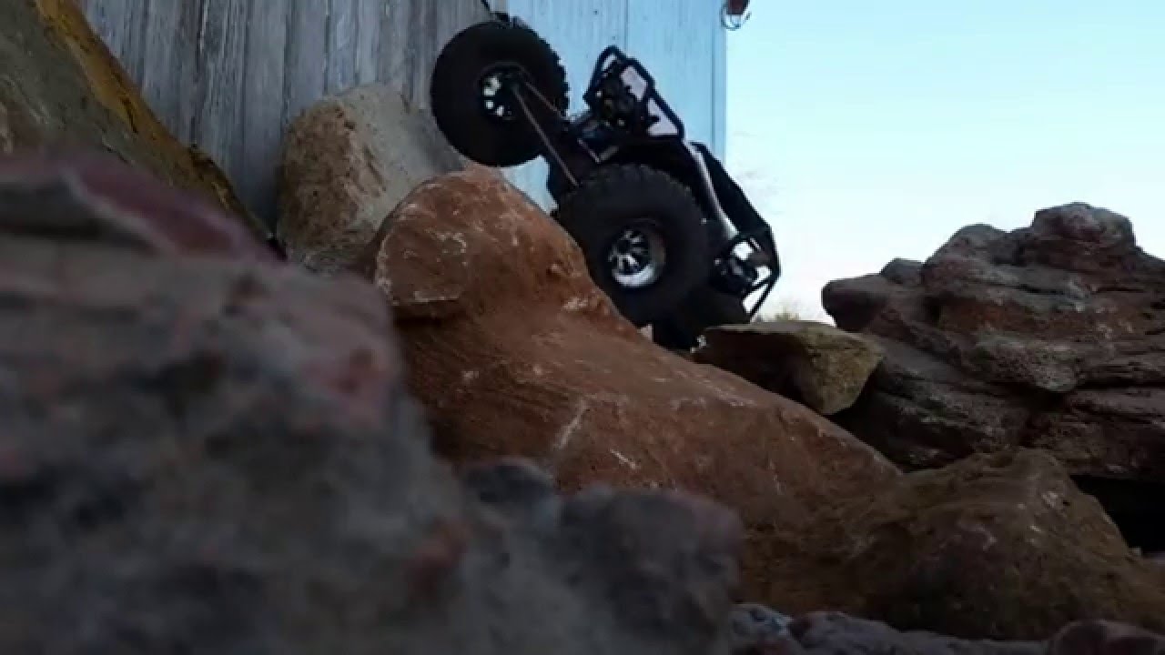 Wraith Rock Crawling - YouTube