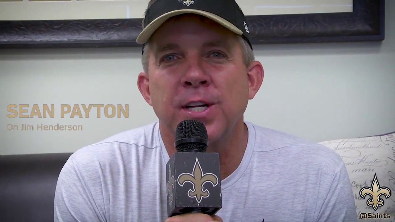 Coach Payton congratulates Jim Henderson - YouTube
