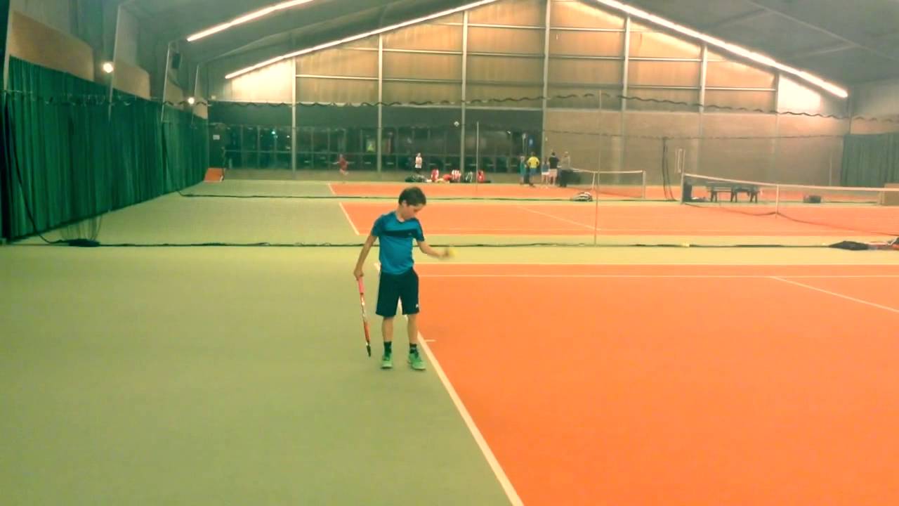 Tennis player 10 year old, Michael Schut - YouTube