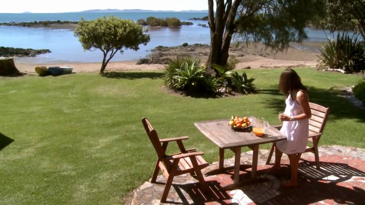Sanctuary in the Cove - Cove Cottage - YouTube