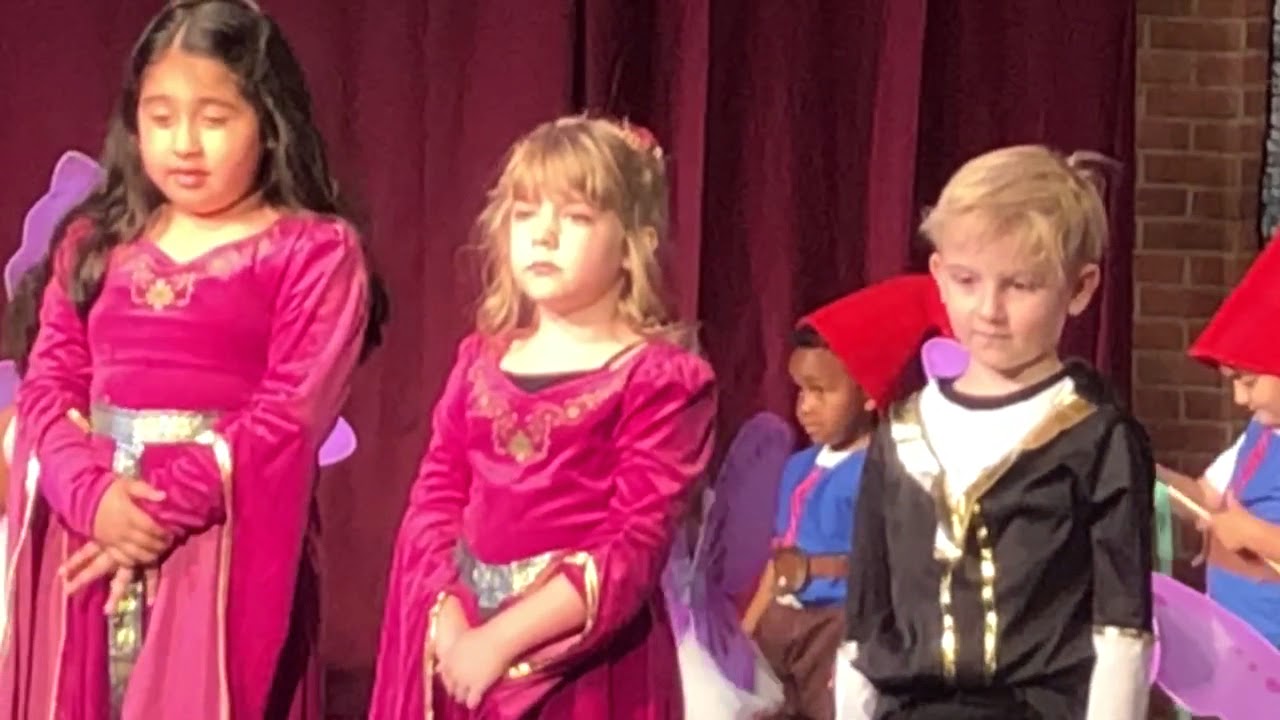 Medieval Times Play Performance (Tron 3) - YouTube