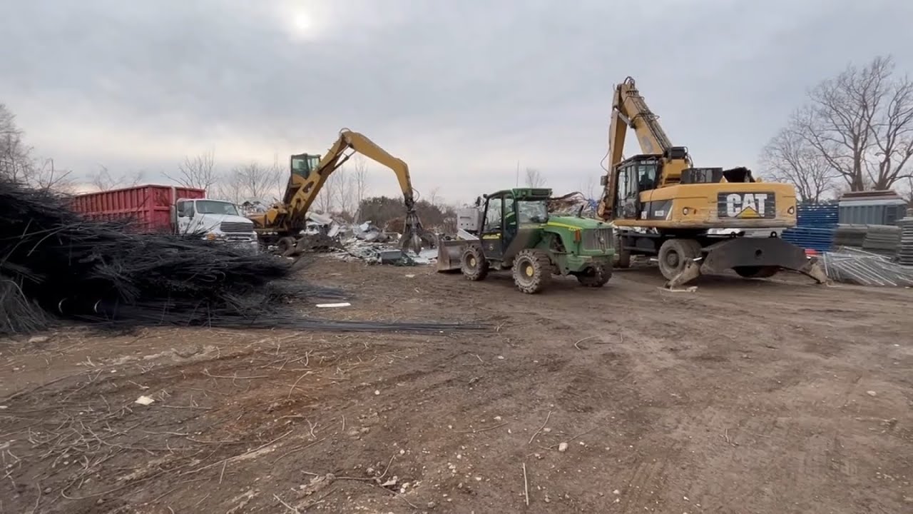 Cleaning Up the Scrap Yard - YouTube