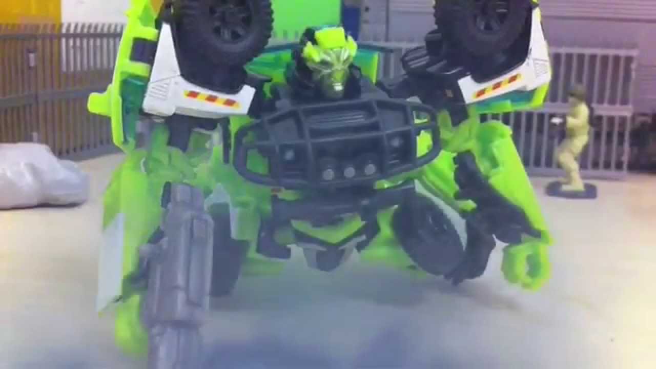 Ratchet vs Cemetery Wind: Alternative Scene Stop Motion - YouTube