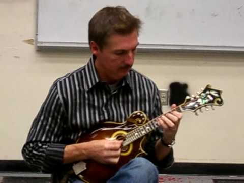 Alan Bibey Playing a Gail Hester F-4 Mandolin - YouTube