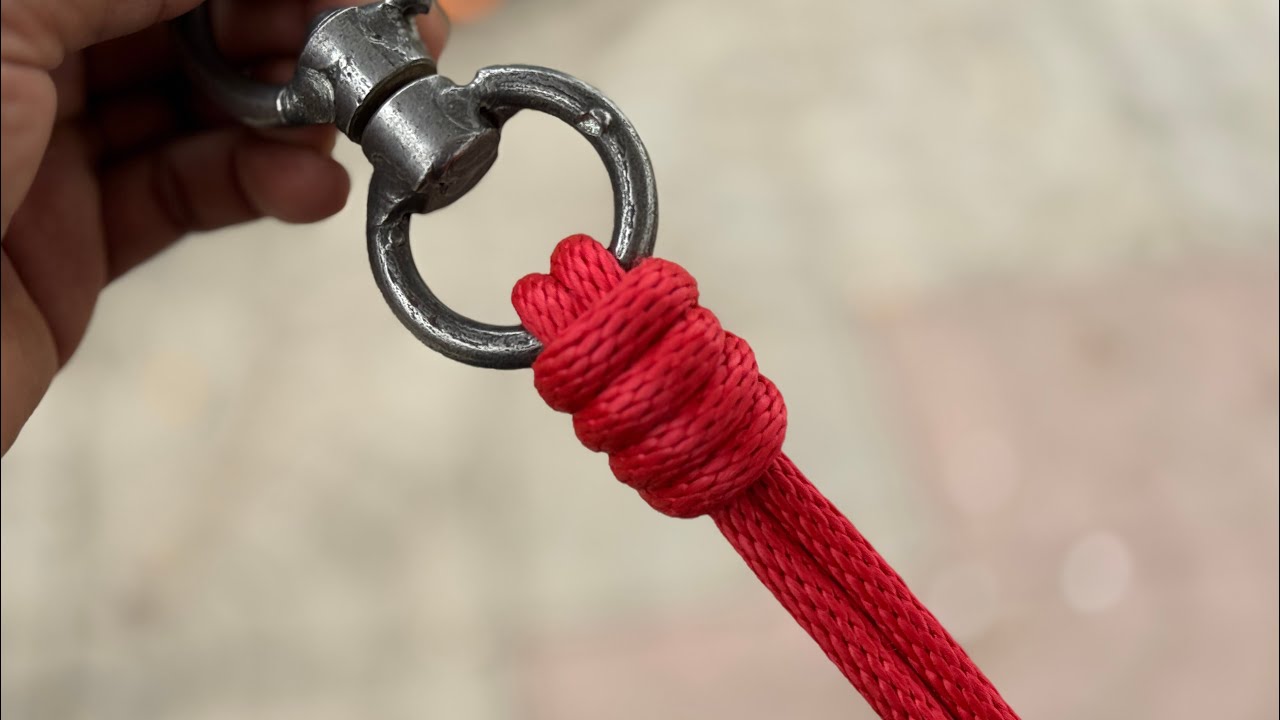 How To Make A Dog Collar Ring Knot ! - YouTube