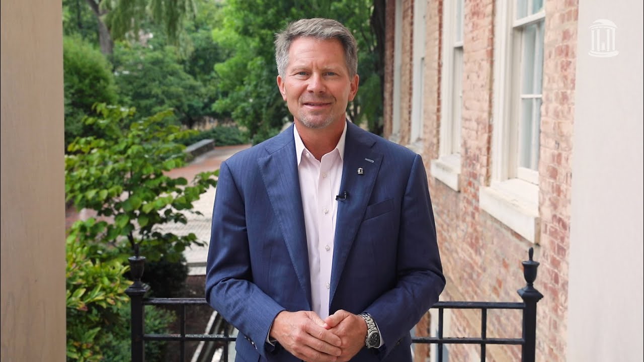 Chancellor Kevin M. Guskiewicz welcomes the Class of 2020 back to ...