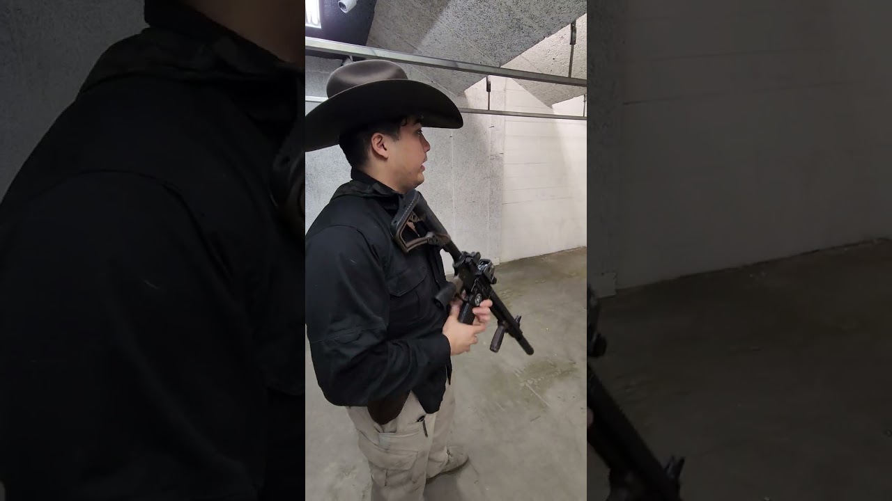 Combat Rifle setup: Aero Precision lower, Daniel Defense M4A1 upper, EO ...