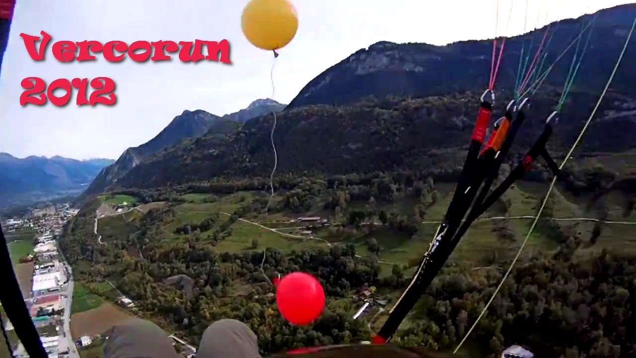 Catching Balloons with the glider - YouTube