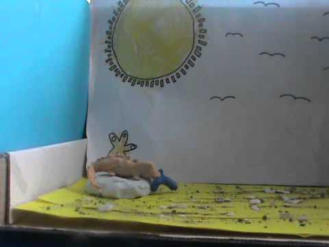 old tuatara eats the fly - YouTube