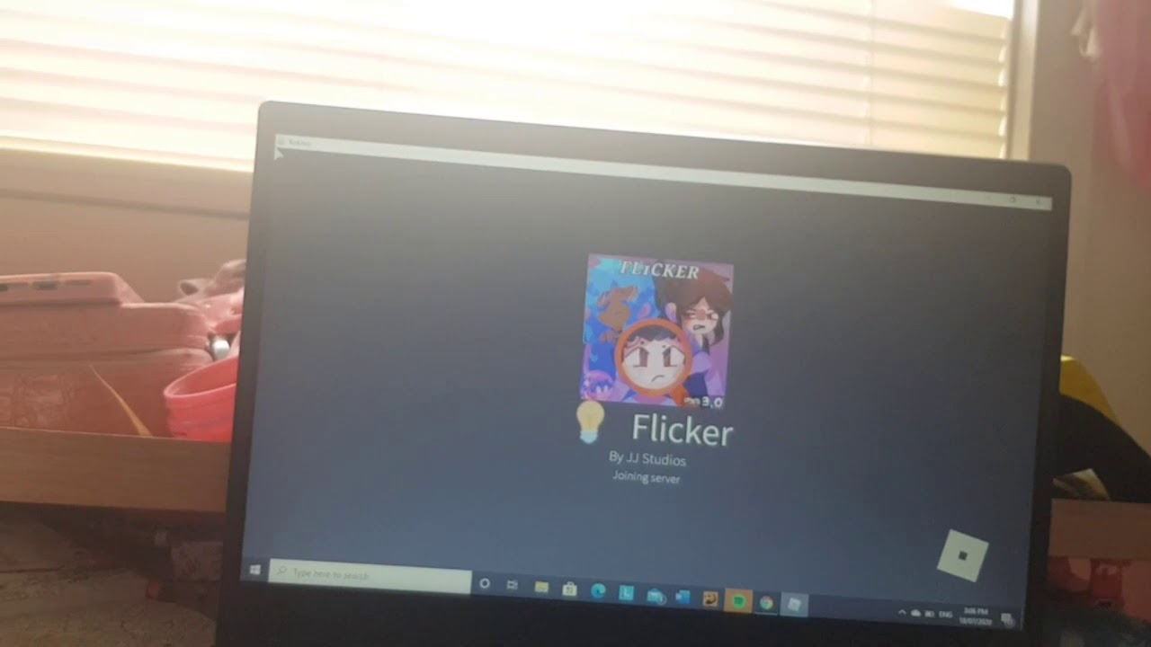Playing flicker on roblox - YouTube