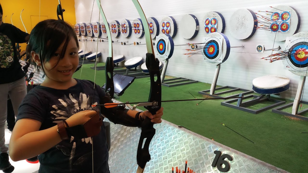KEREN !!! ADA TEMPAT MEMANAH DI MAL GANDARIA CITY - SHOT ARCHERY ZONE ...