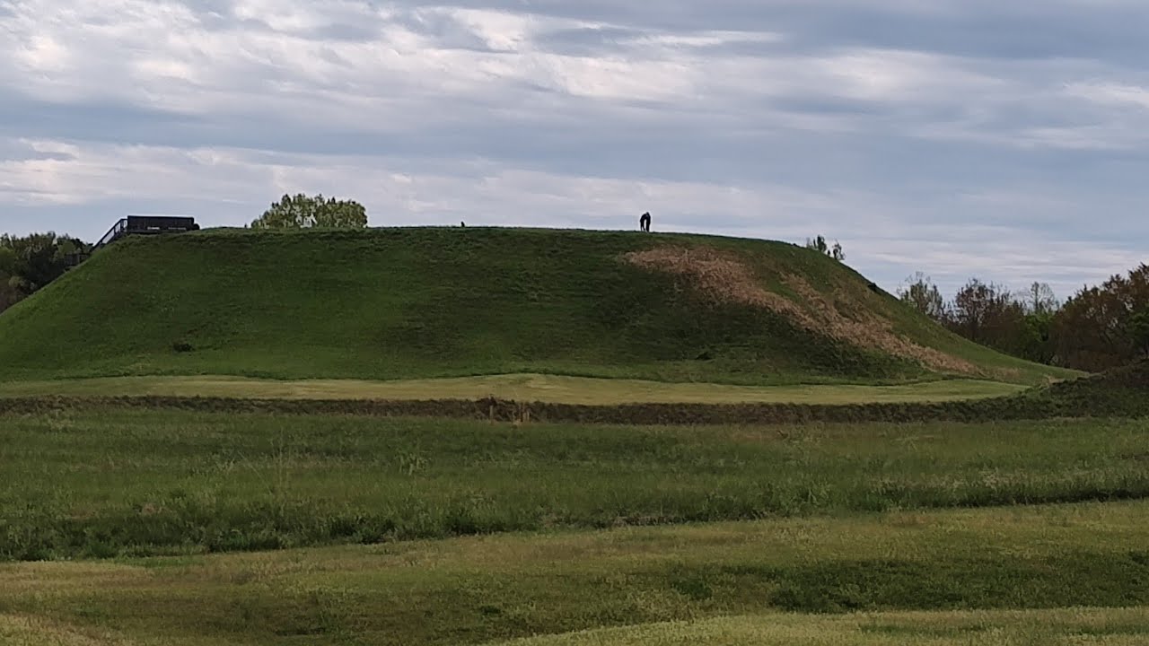 Ocmulgee Indian Mounds - YouTube