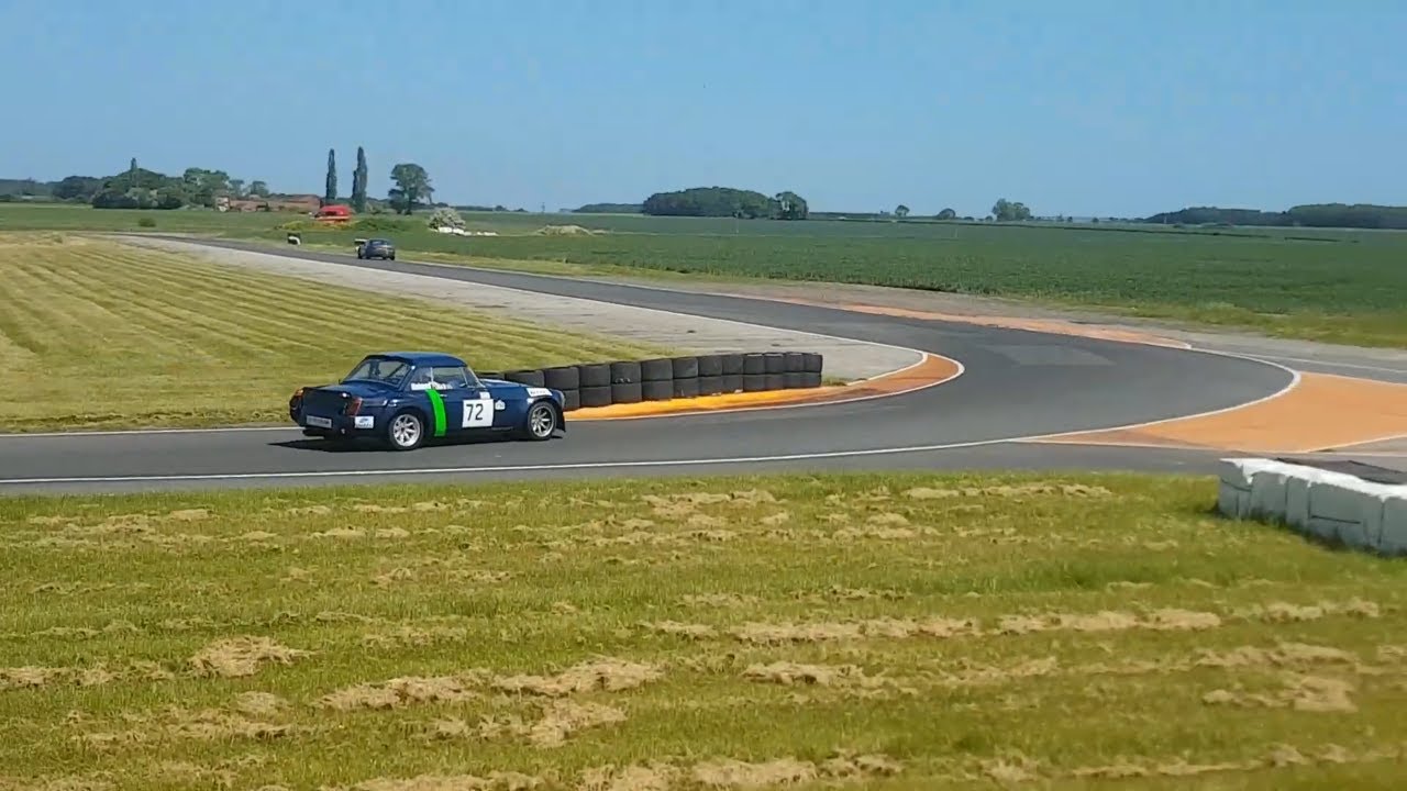 Blyton park track day #1 - YouTube