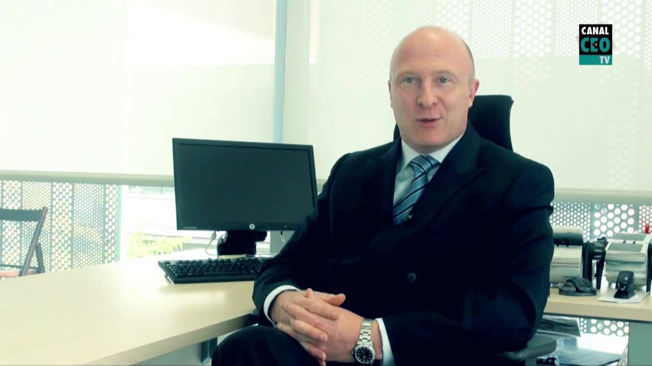 Entrevista con Hugo Rovira, Dir Gral de NH Hoteles - YouTube