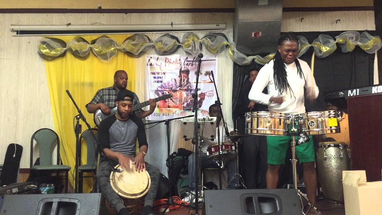 Carlos Pichi Castillo. Sound check 05/09/15 - YouTube