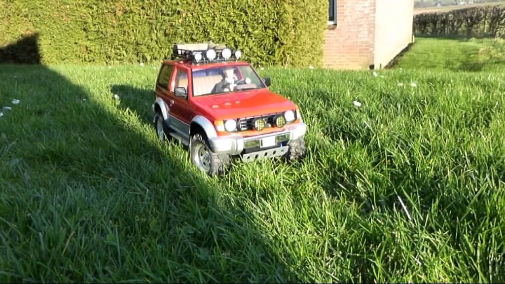 Tamiya Mitsubishi Pajero 1/10th RC with sound module - YouTube
