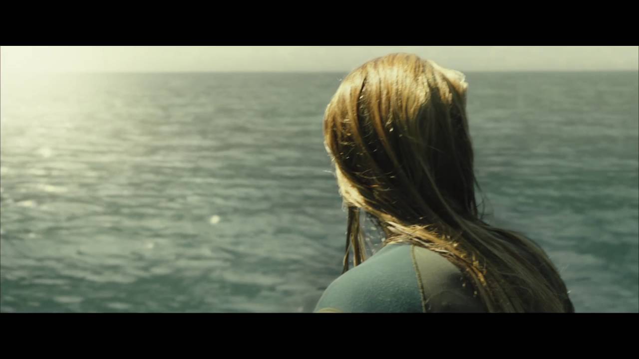 Shark attacks Blake Lively in exclusive clip from The Shallows | Empire ...