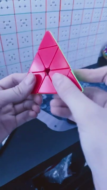 The rubiks cube loop #rubikscube #cube #cubing #rubik #infinite - YouTube