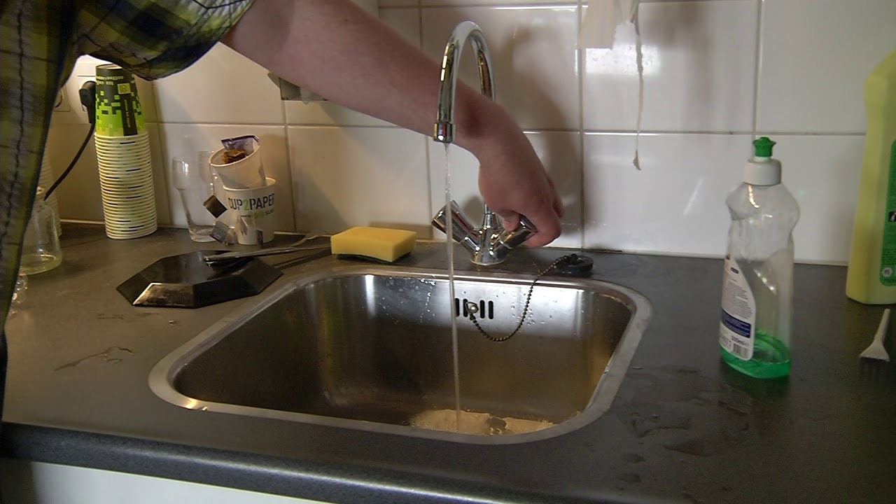 Evides neemt maatregelen voor drinkwater - YouTube