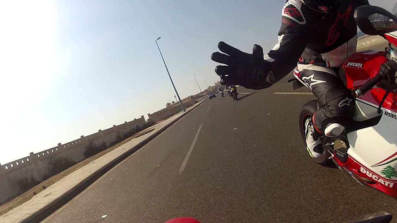 Jeddah Red riders 16/11/2012 - YouTube