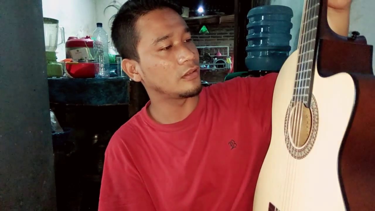 Gillmore Review - Skil Gitar Pengamen Jalanan - YouTube