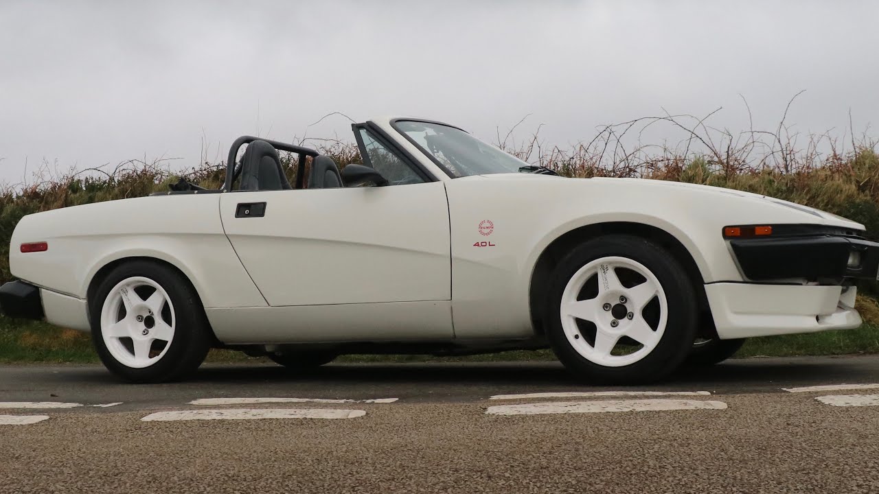 Fully restored 4.0L TR7 V8 - YouTube