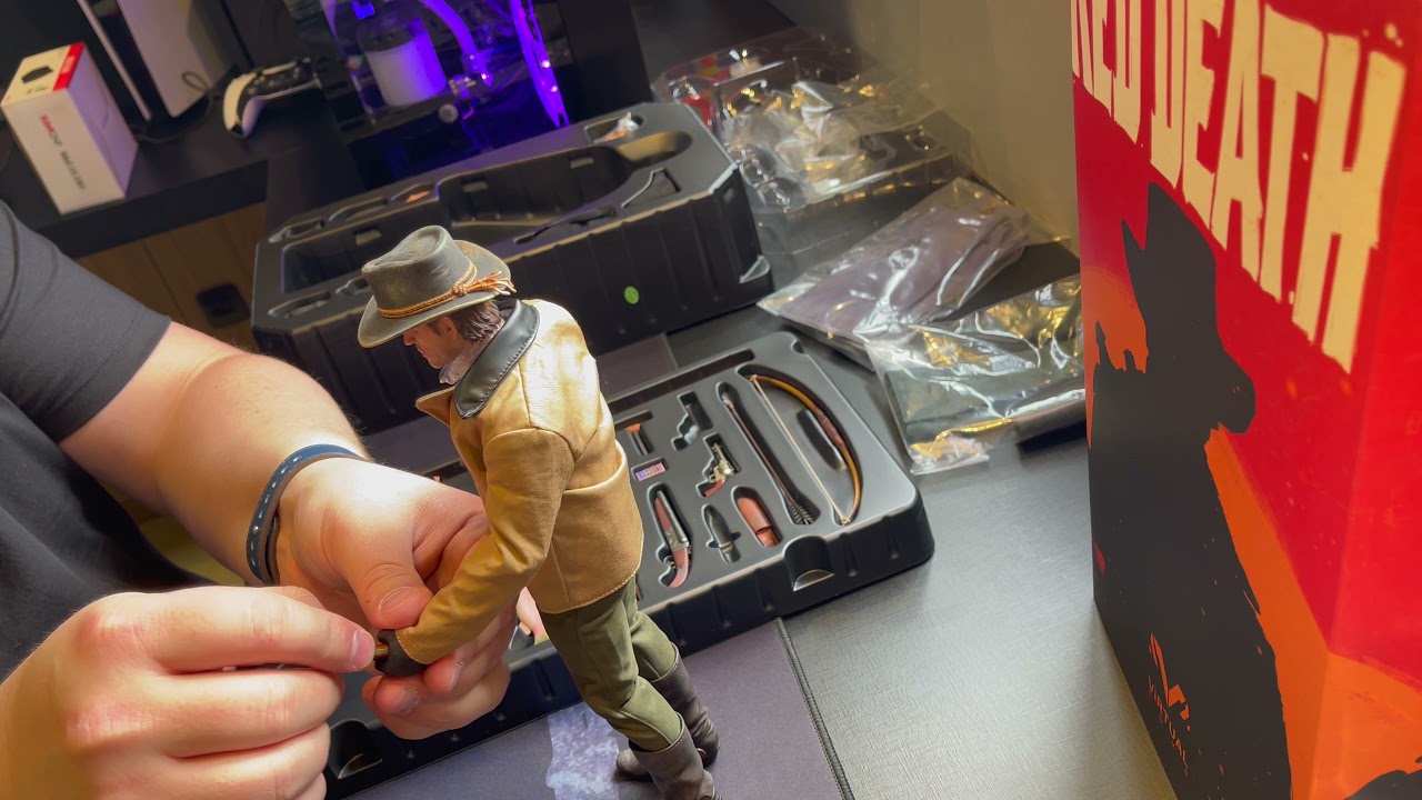 Unboxing Action Figure Arthur Morgan RDR2 - YouTube