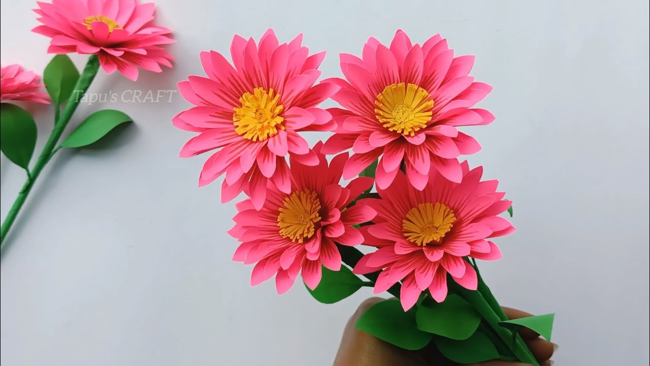 Unique Paper Flower // Handmade paper flowers for room decoration ...