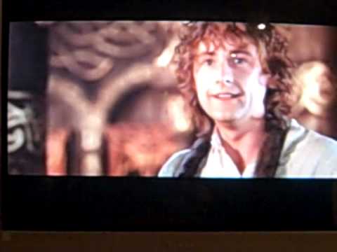 Mary and Pippin's song in LOTR - YouTube