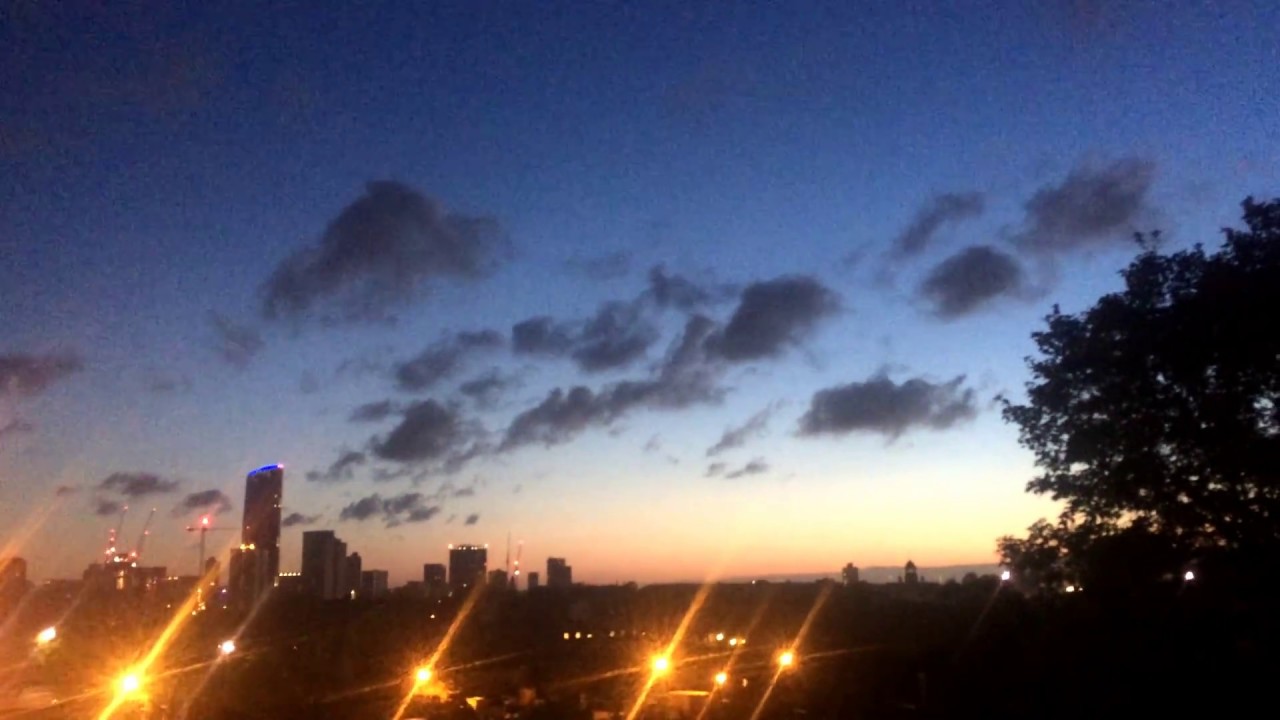 Very early morning London - YouTube