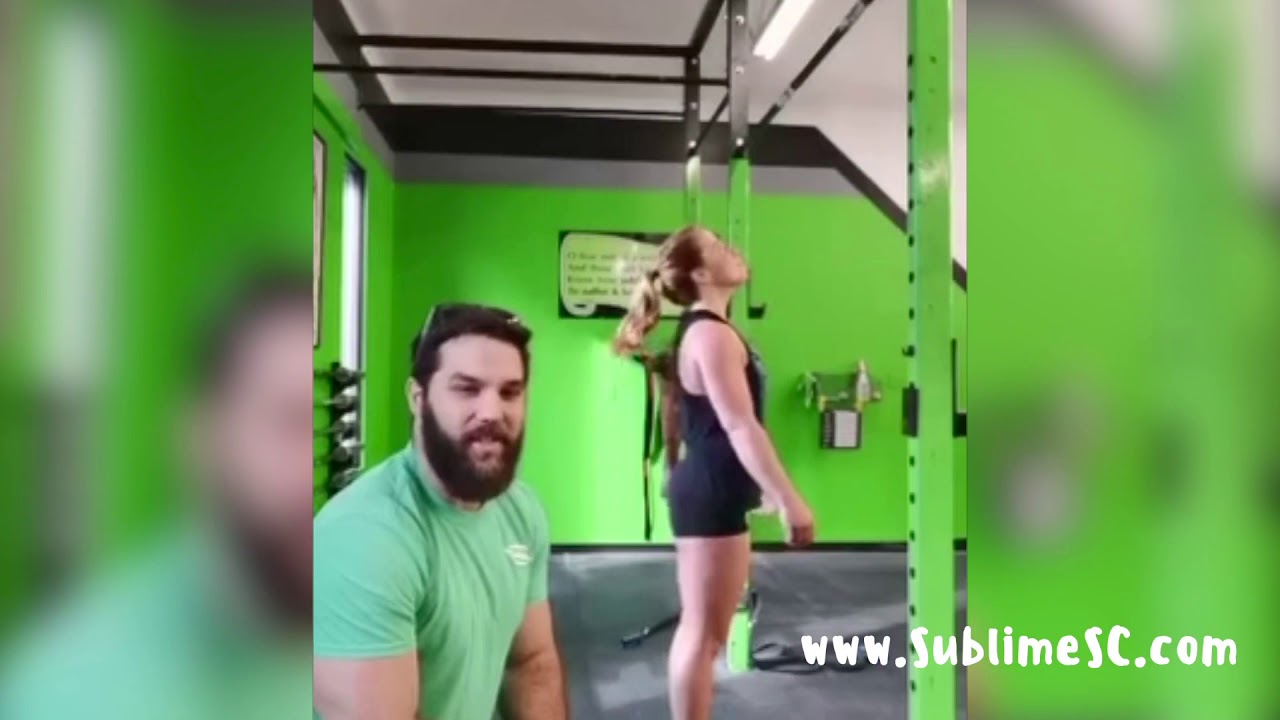TUCK FRONT LEVER PULL AND SCAP PULL UPS - YouTube