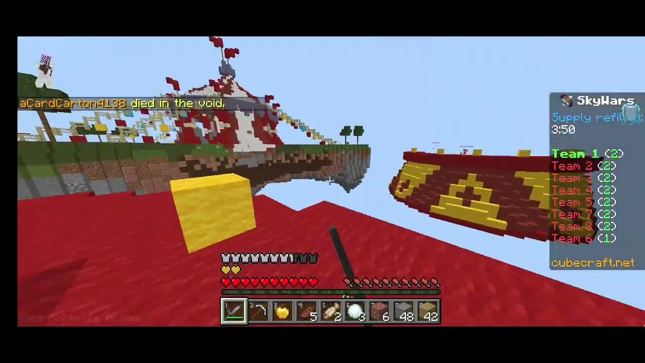 Minecraft PE Gameplay(OTG) Cubecraft Server - YouTube